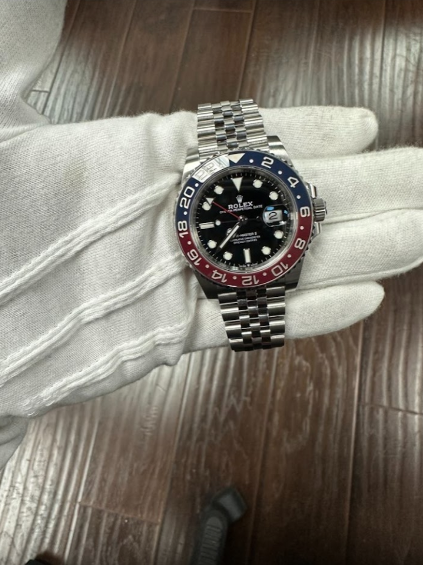 Sell Rolex Houston | Leading Rolex Buyers in Texas | RC Jewelers